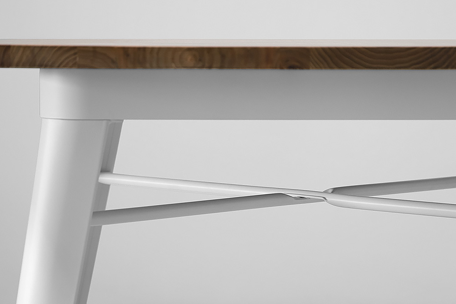 Odell Metal Dining Table - Matt White | Cielo