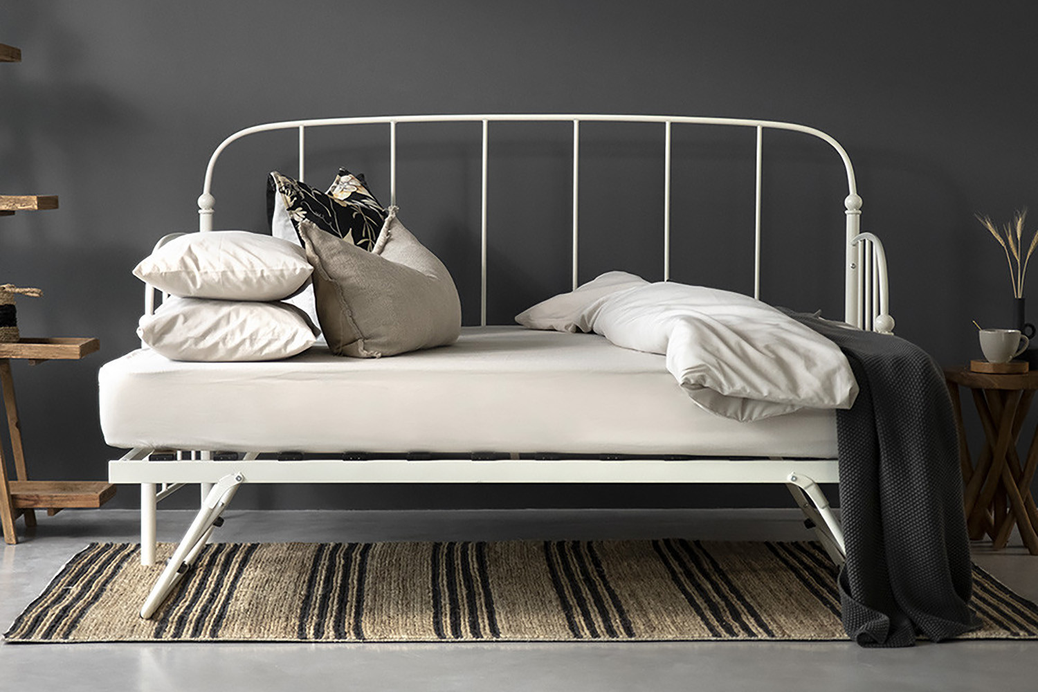 Helena Daybed Complete - White For Sale | Cielo