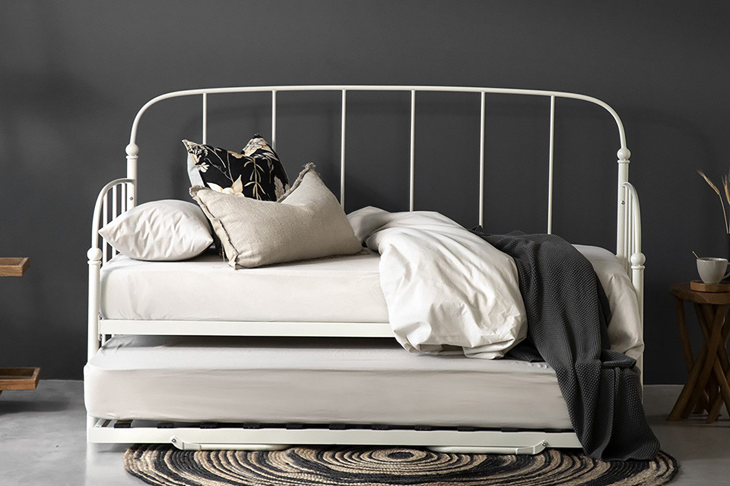 Helena Daybed Complete - White For Sale | Cielo