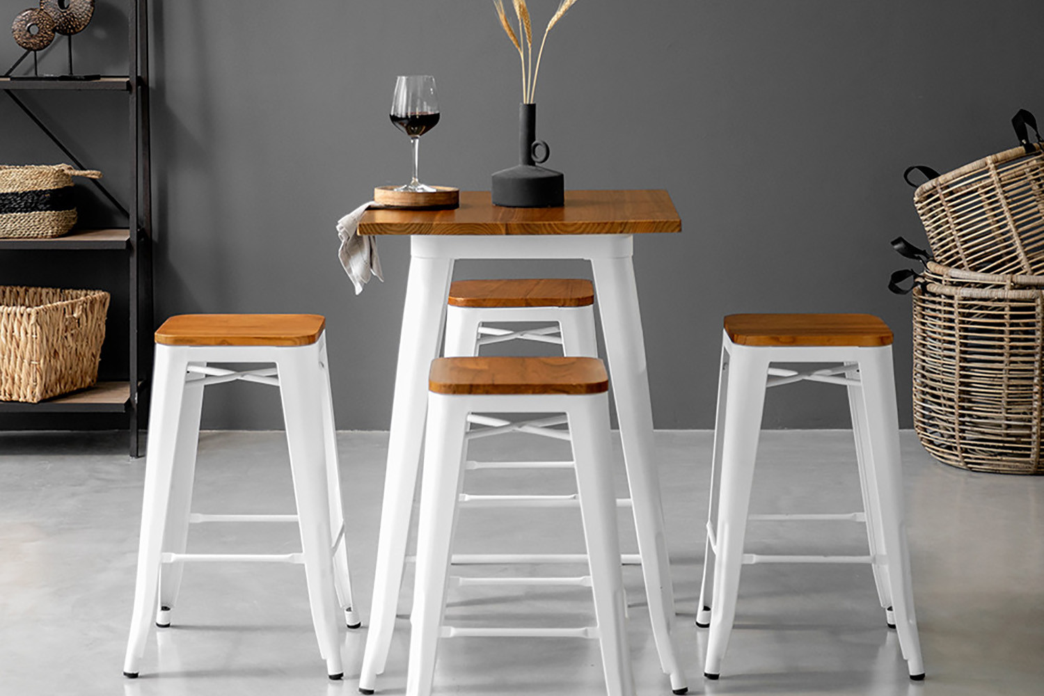 Cielo | Cocktail Tables And Chairs