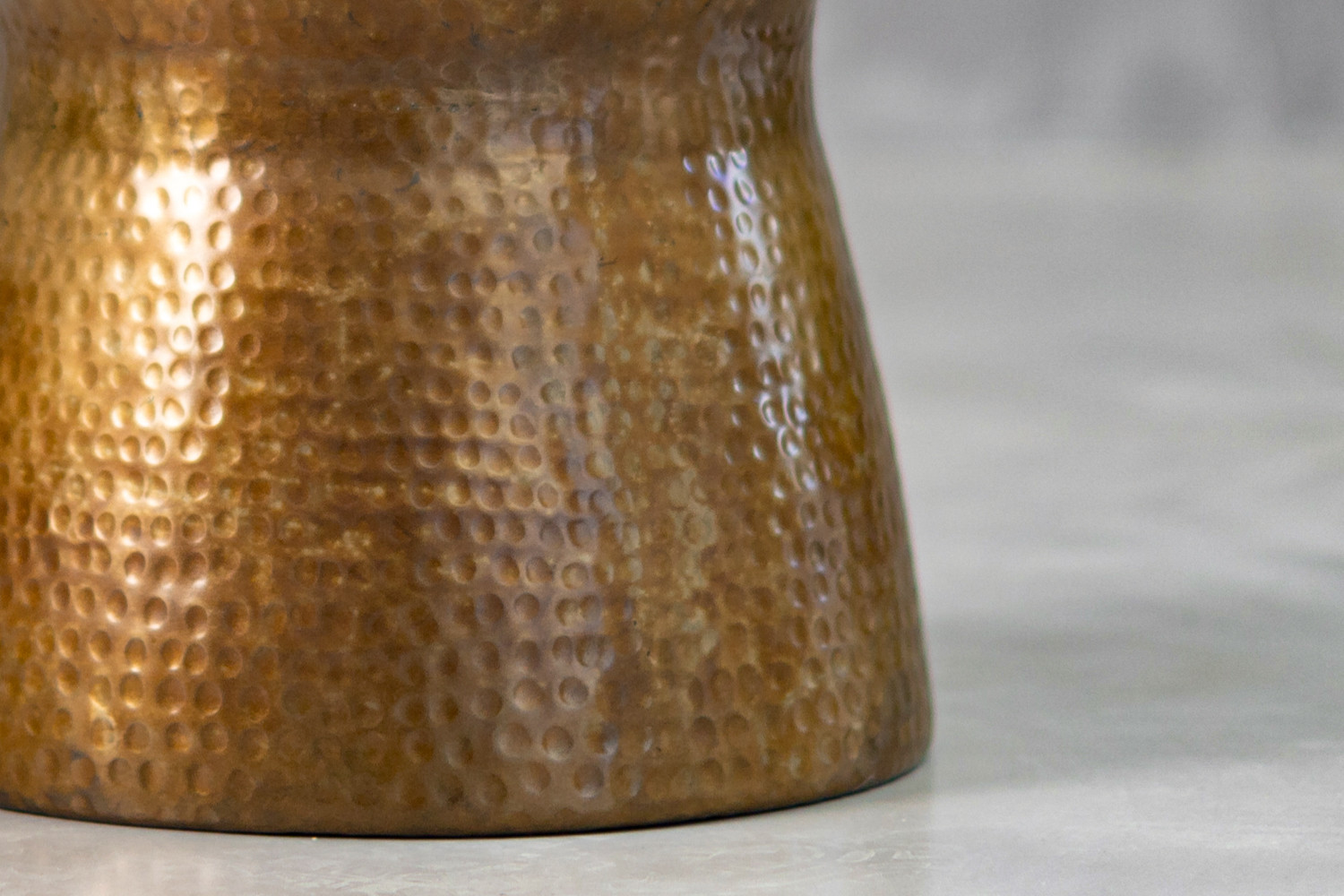 Bihar Side Table - Bronze | Cielo