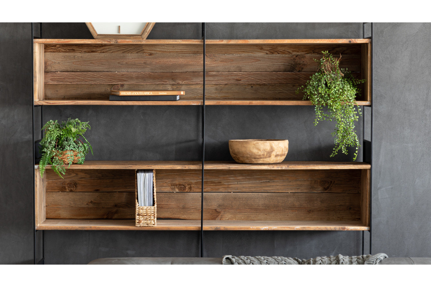 Legacy Display Shelf | Cielo