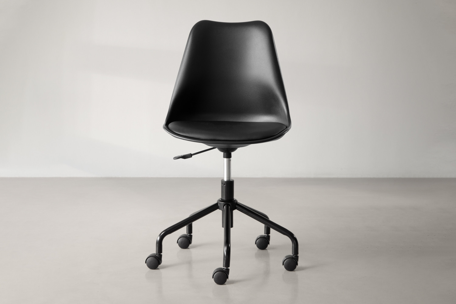 Atom Office Chair - Black - Matt Black | Cielo