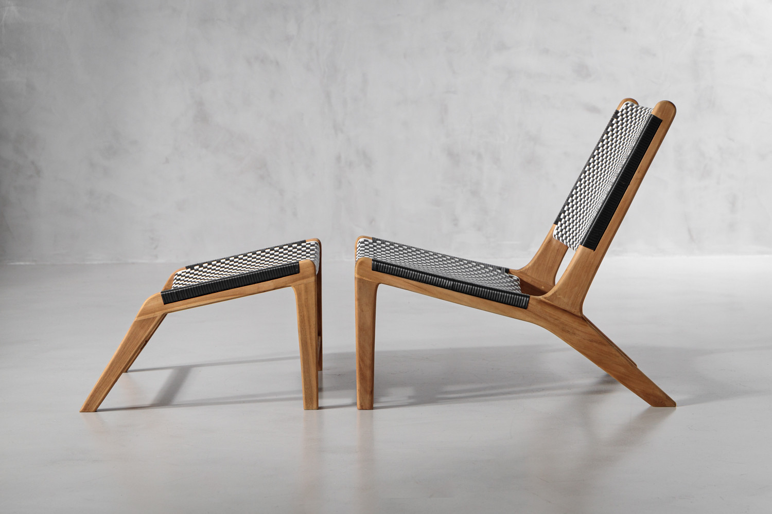 Kuta Lounge Chair - Black & White | Cielo