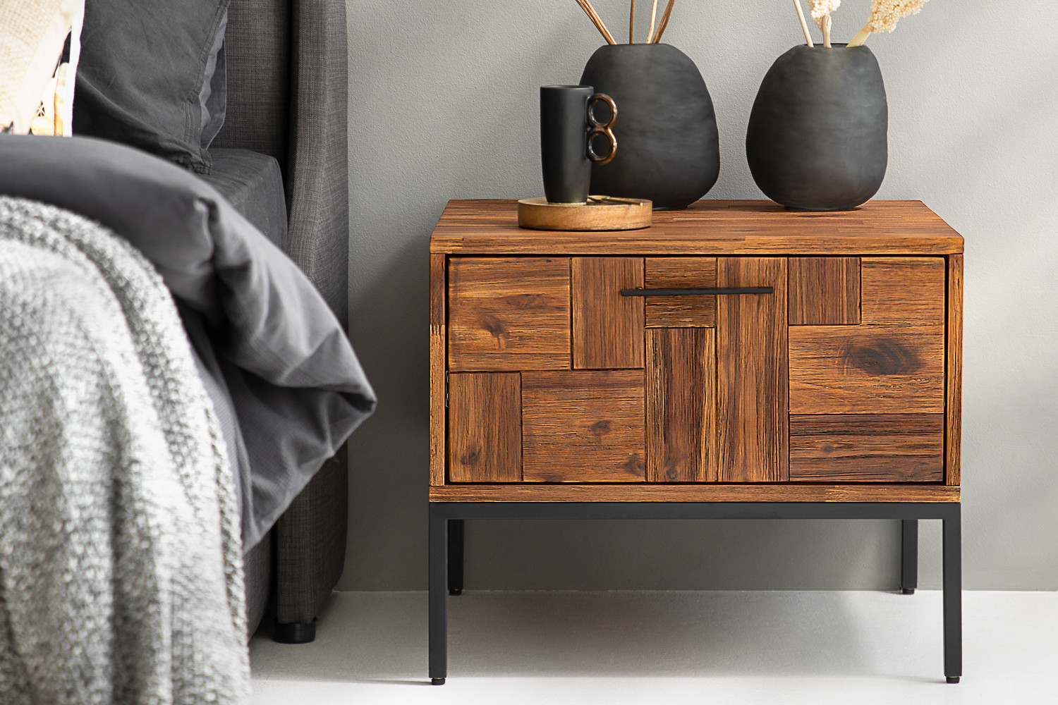 Cielo bedside pedestals store