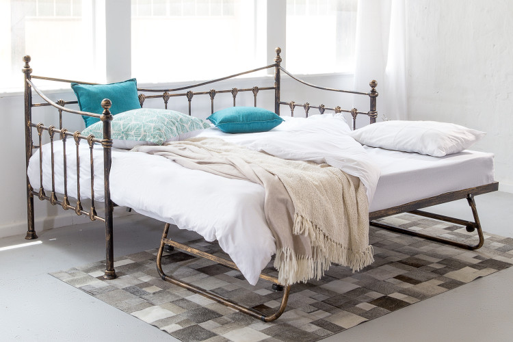 Daybeds & Sleeper Couches Sale | Cielo