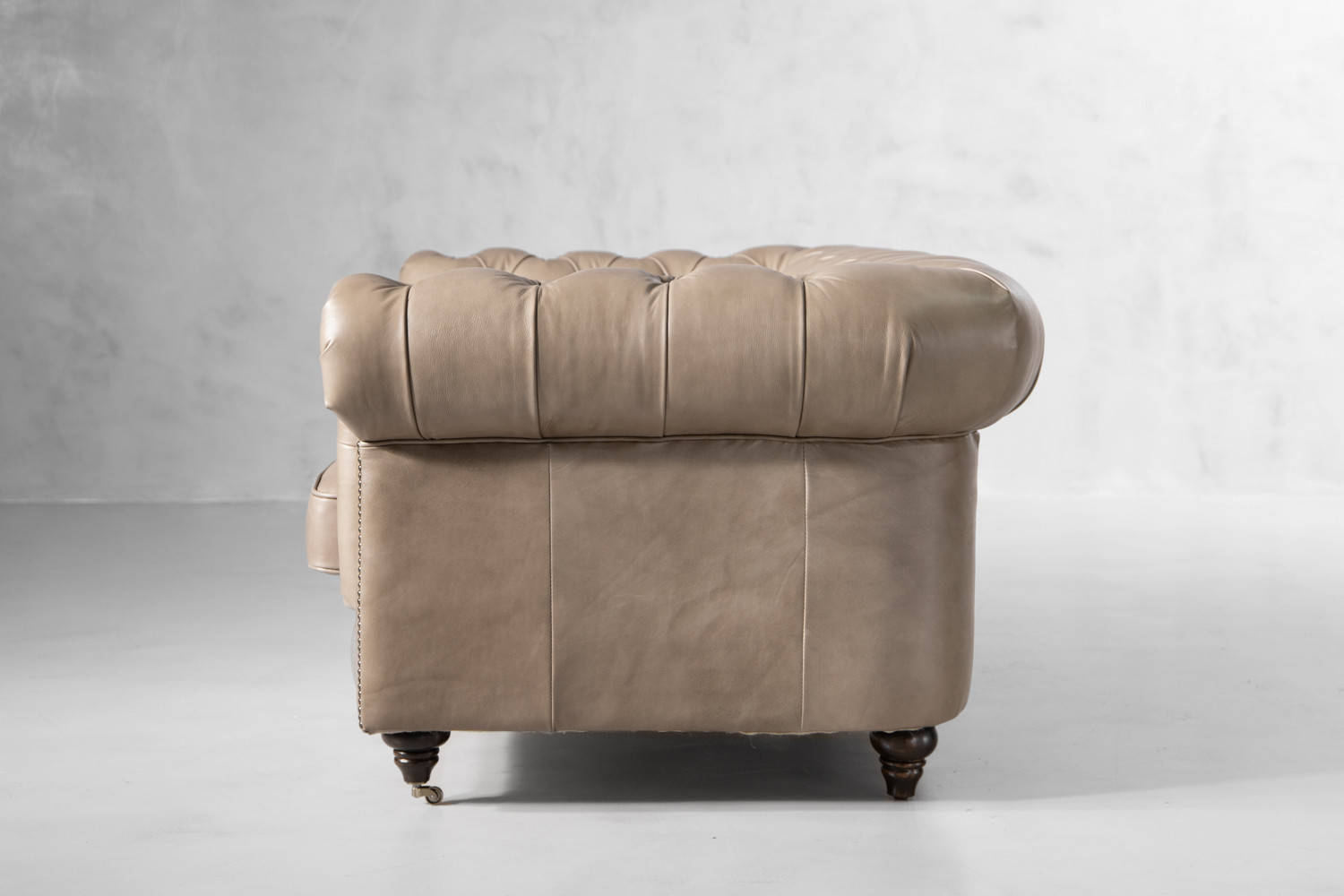 Jefferson Chesterfield 2 Seater Leather Couch - Smoke | Cielo