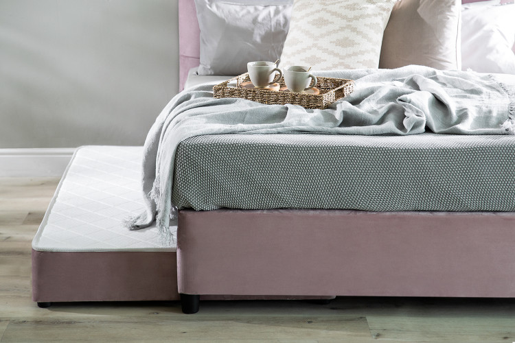 Skyler Bed Collection | Cielo