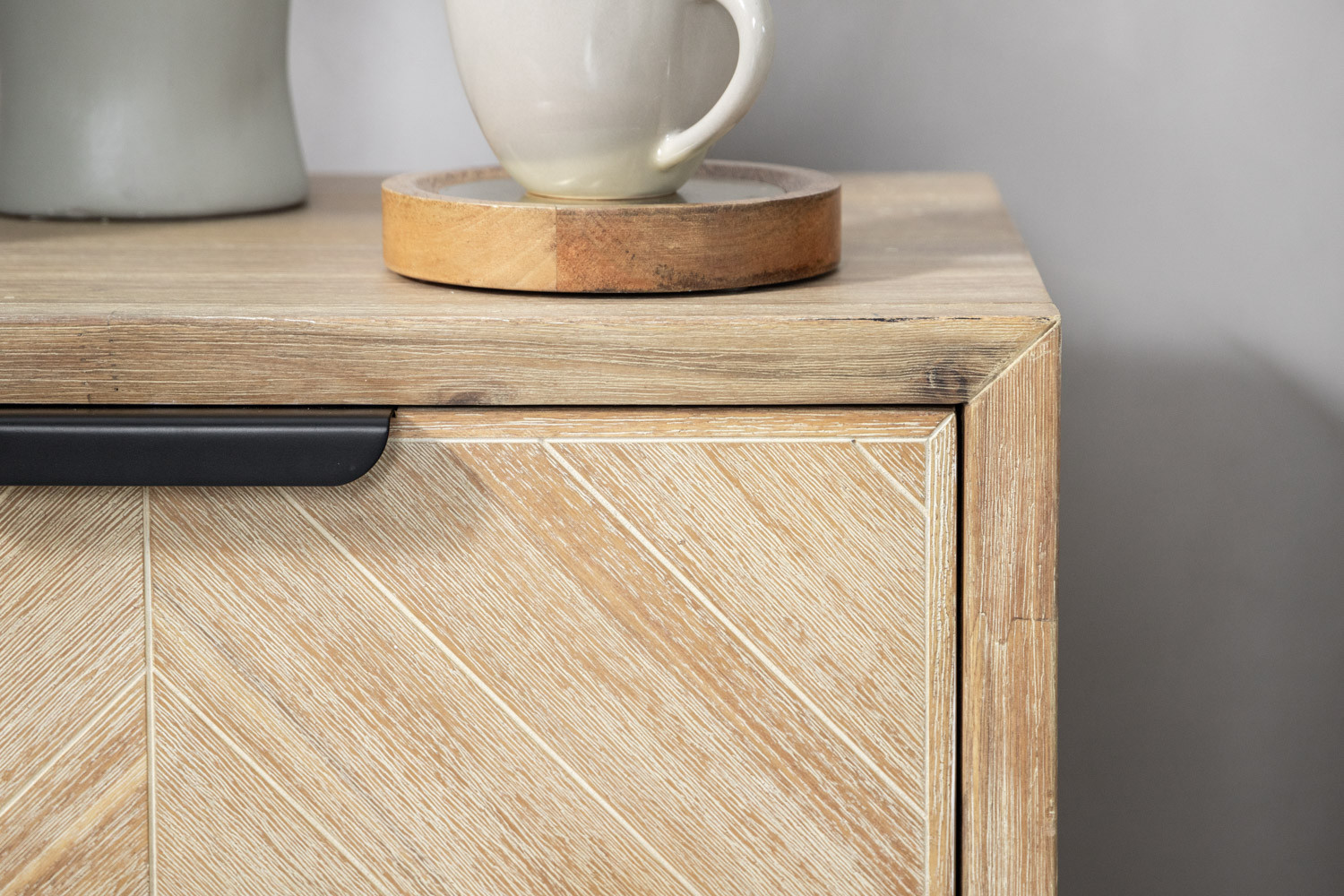 McKenna Bedside Table | Cielo