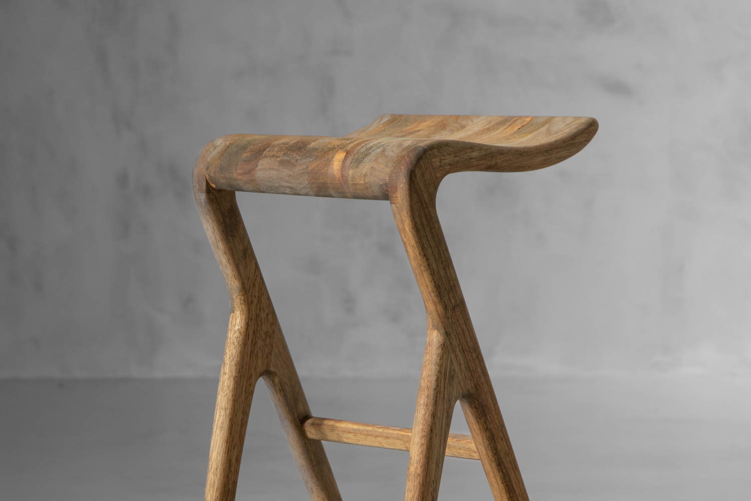 Solo Counter Bar Chair - Summer Oak | Cielo