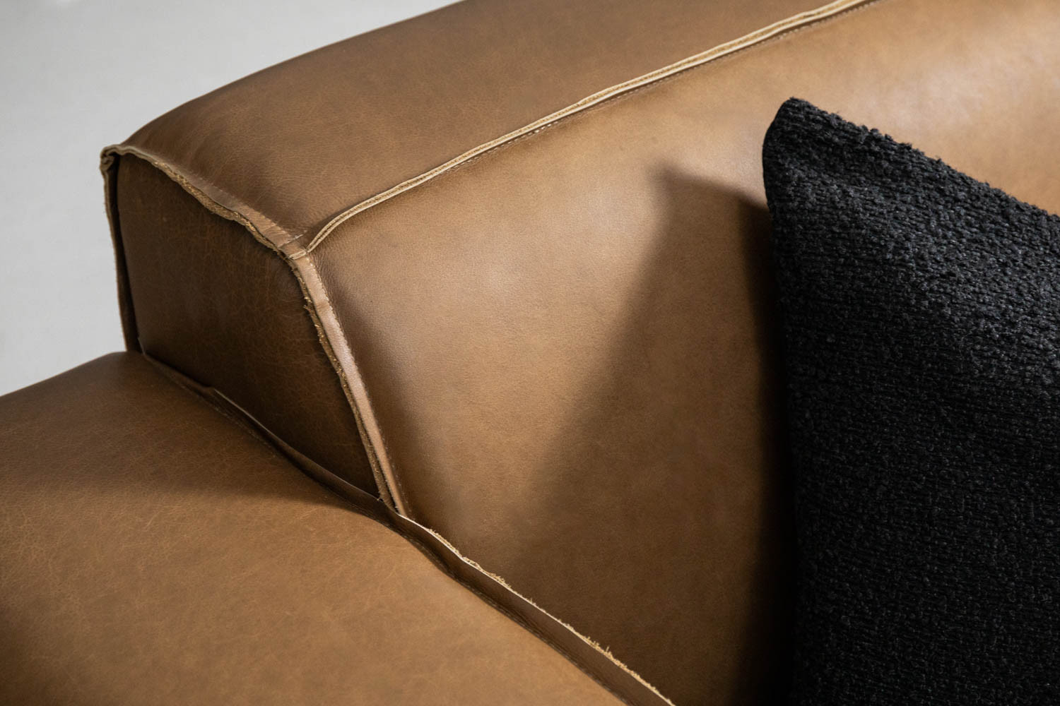 Jagger Leather Armchair - Sahara | Cielo