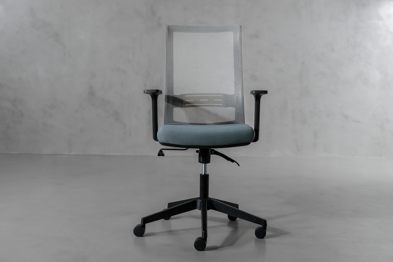 Carl Office Chair - Black | Cielo