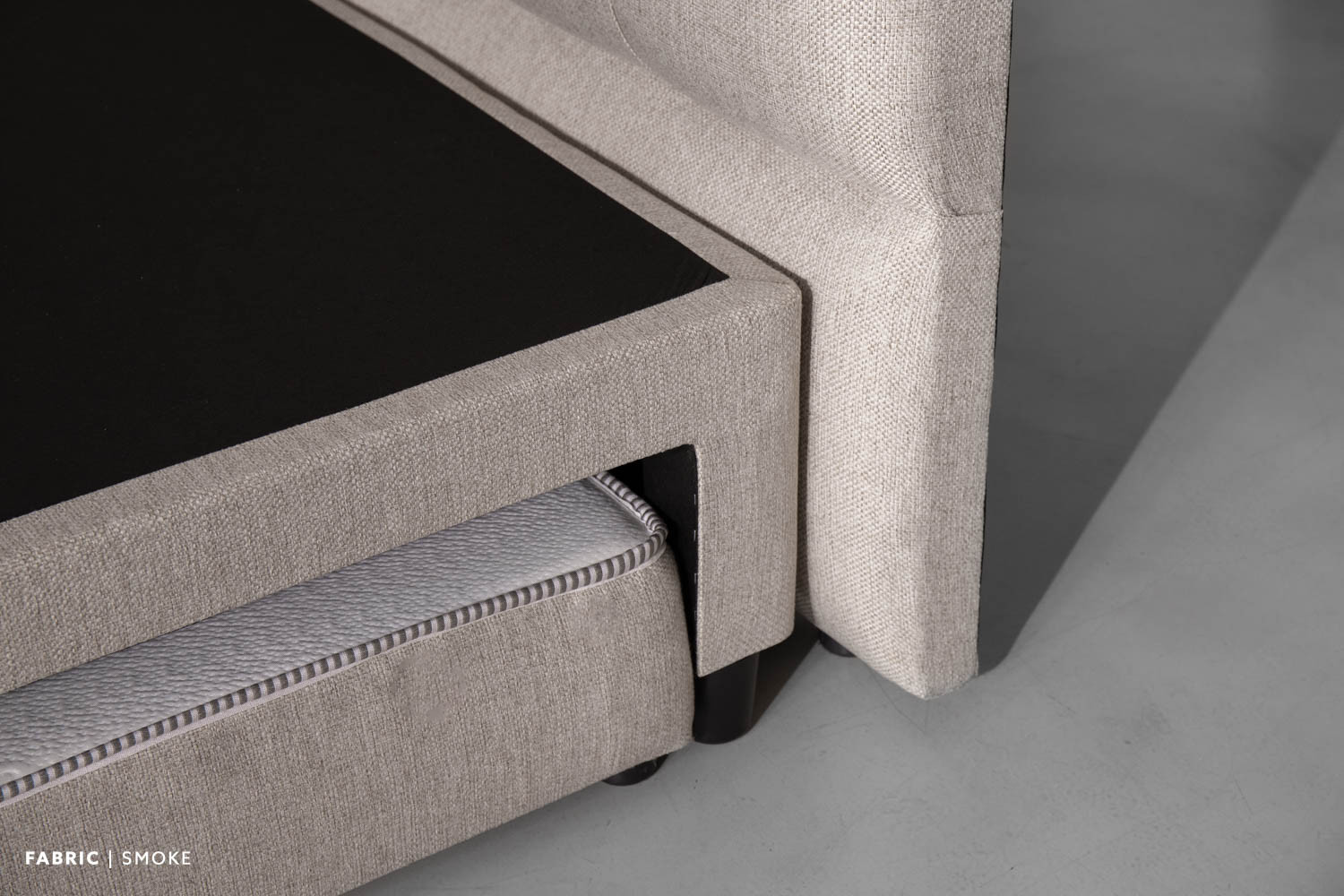 Alexa Dual Function Bed Queen Smoke For Sale | Cielo