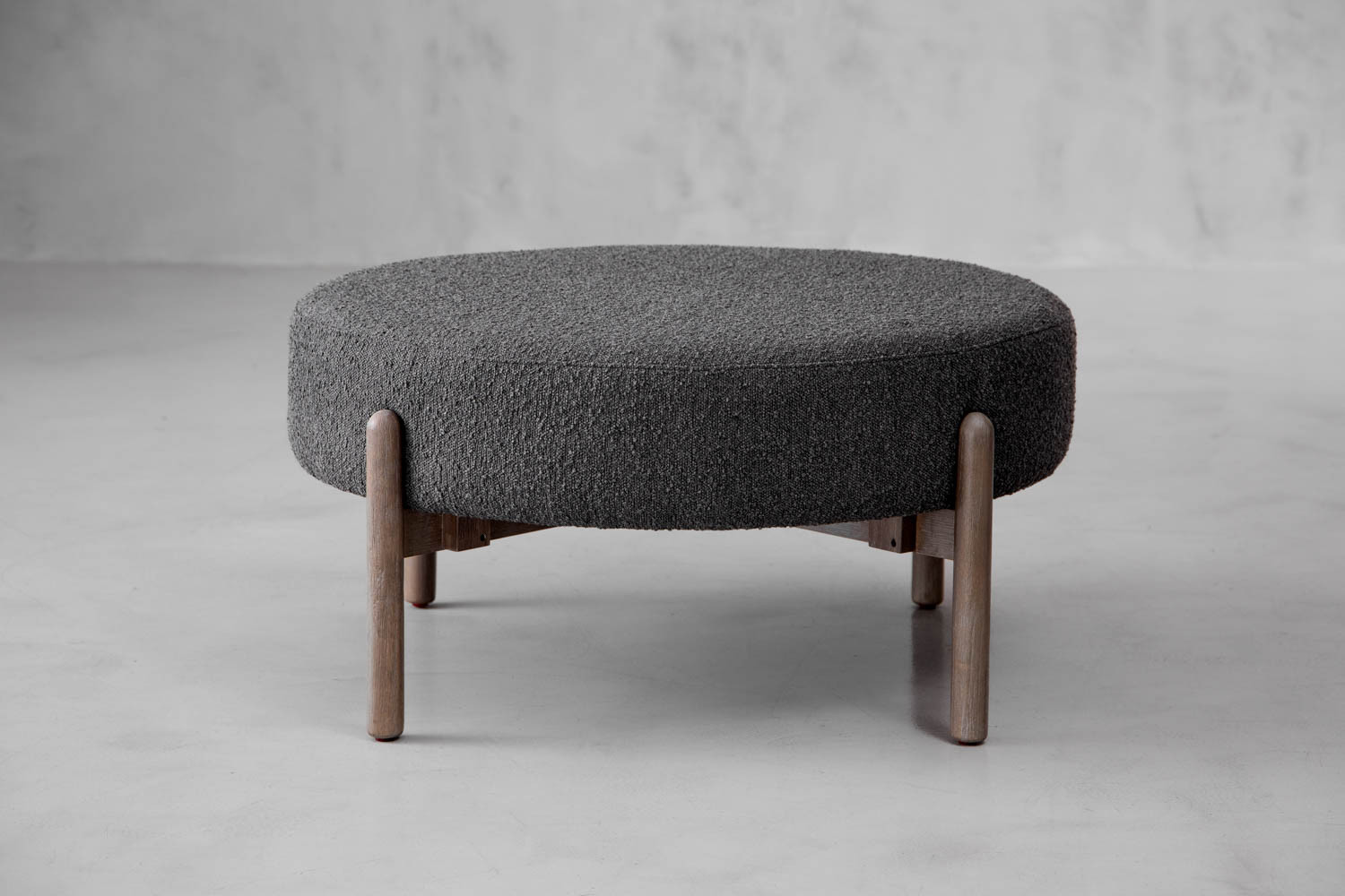 Prague Ottoman - Large | Cielo