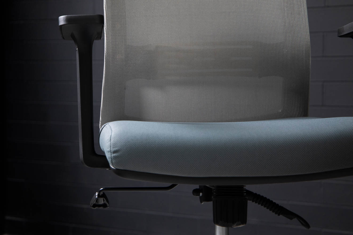 Carl Office Chair - Black | Cielo