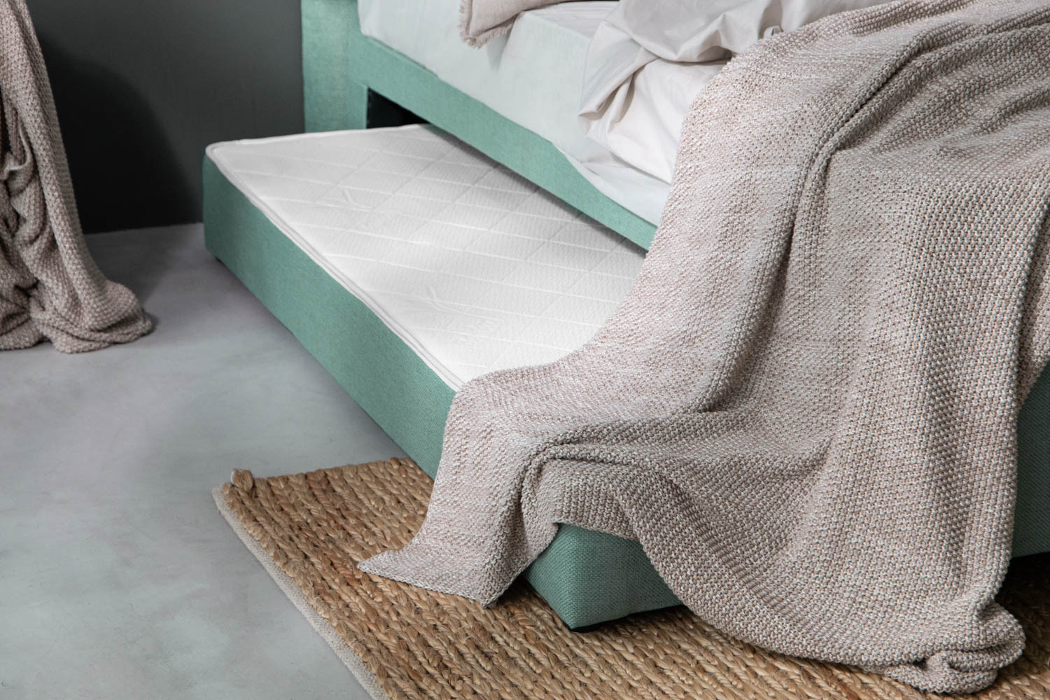 Skyler Dual Function Bed | Cielo