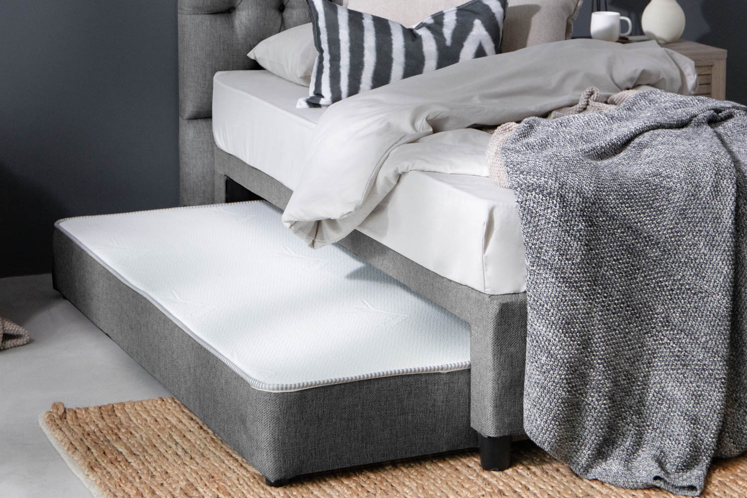 Skyler Dual Function Bed | Cielo