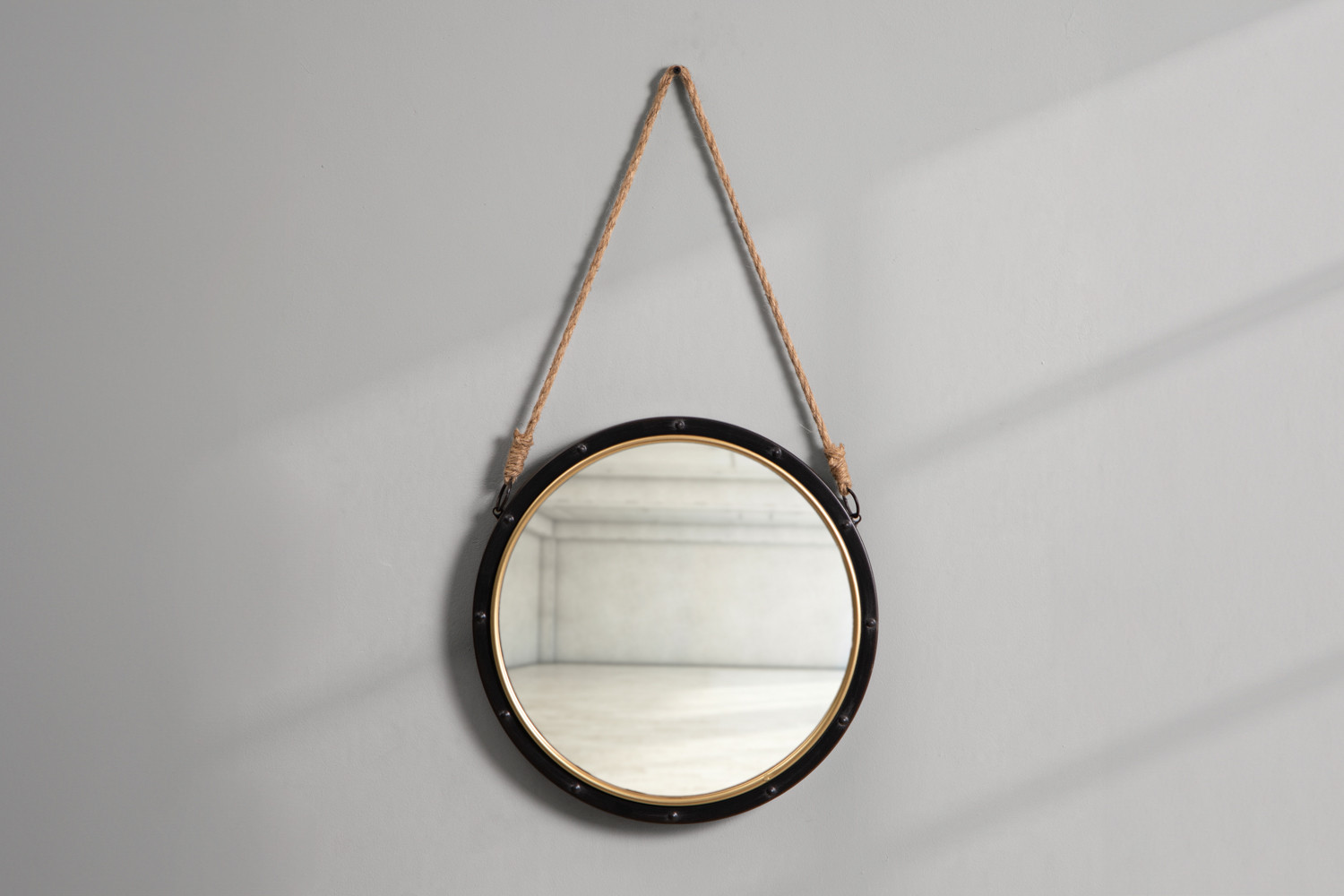 Bombay Mirror | Cielo