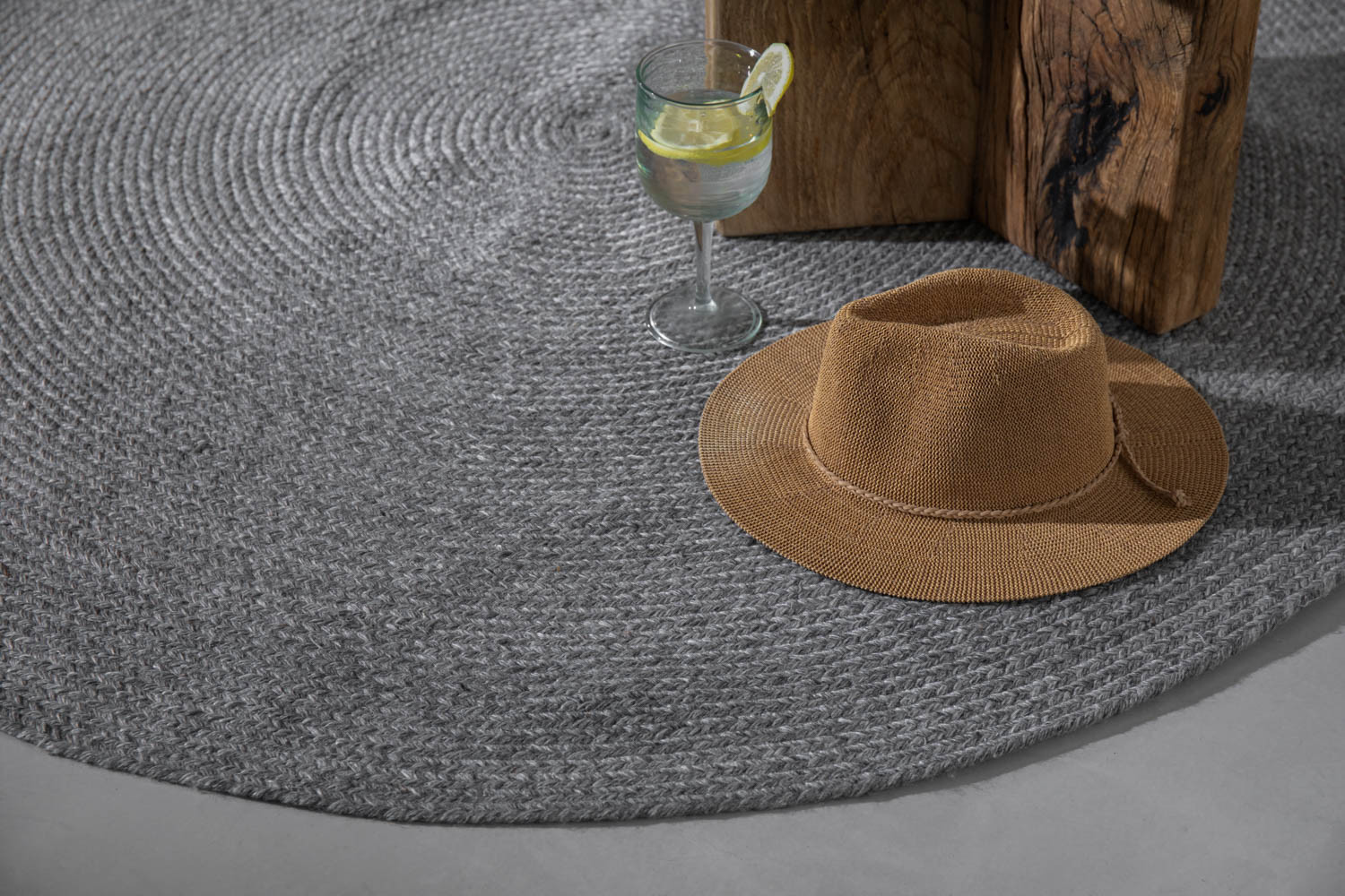 Lakota Round Outdoor Rug | Cielo