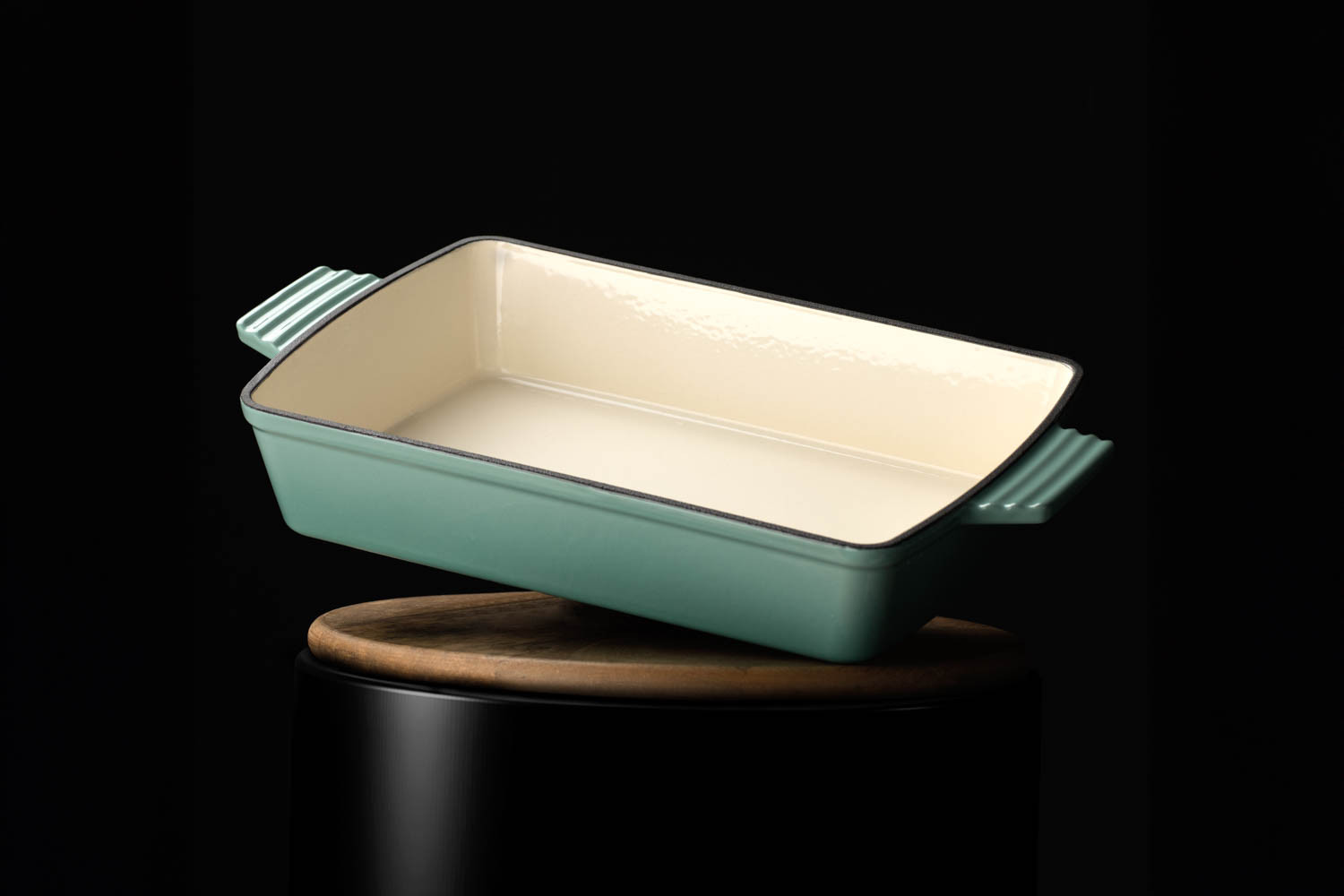 Nouvelle Cookware Set - Misty Teal & Apron - Ash & Brown | Cielo