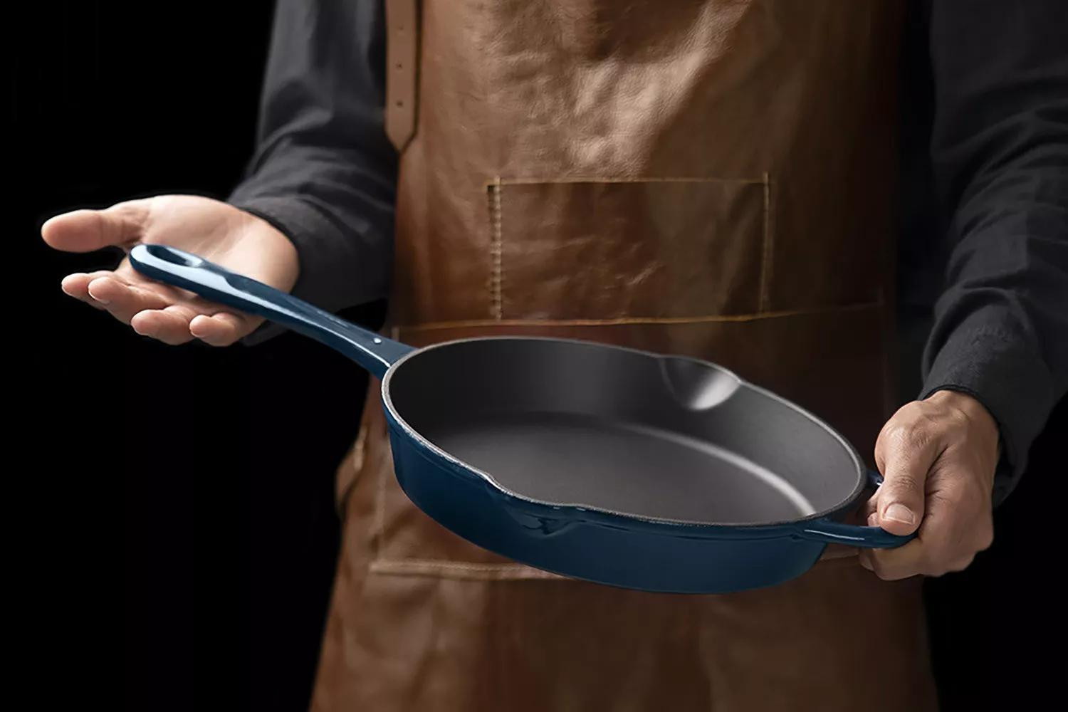 Nouvelle Cookware Set - Midnight & Apron - Brown & Tan | Cielo