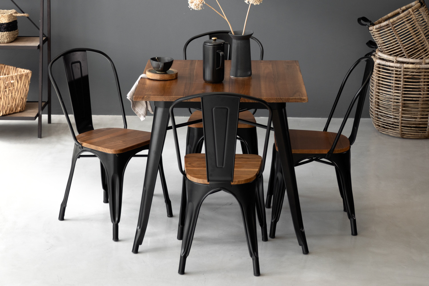 Odell Metal Dining Table - Matt Black | Cielo