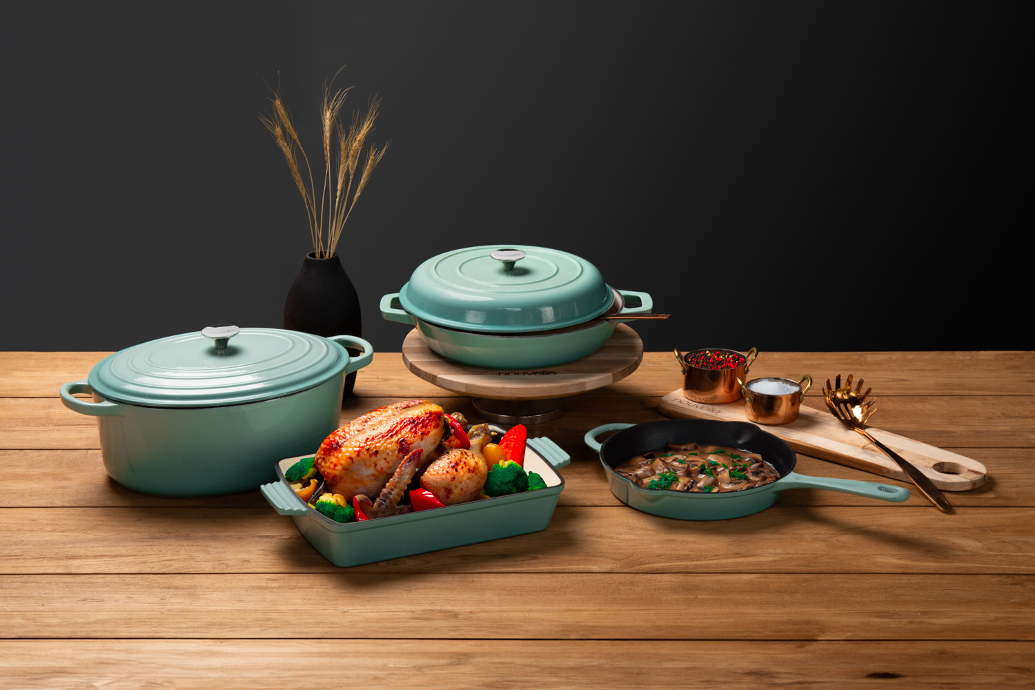 Nouvelle Cast Iron 6-Piece Roaster Set | Cielo