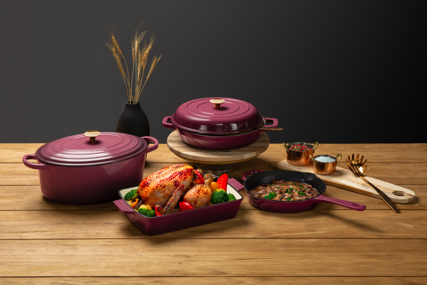 Nouvelle Cast Iron 6-Piece Roaster Set | Cielo