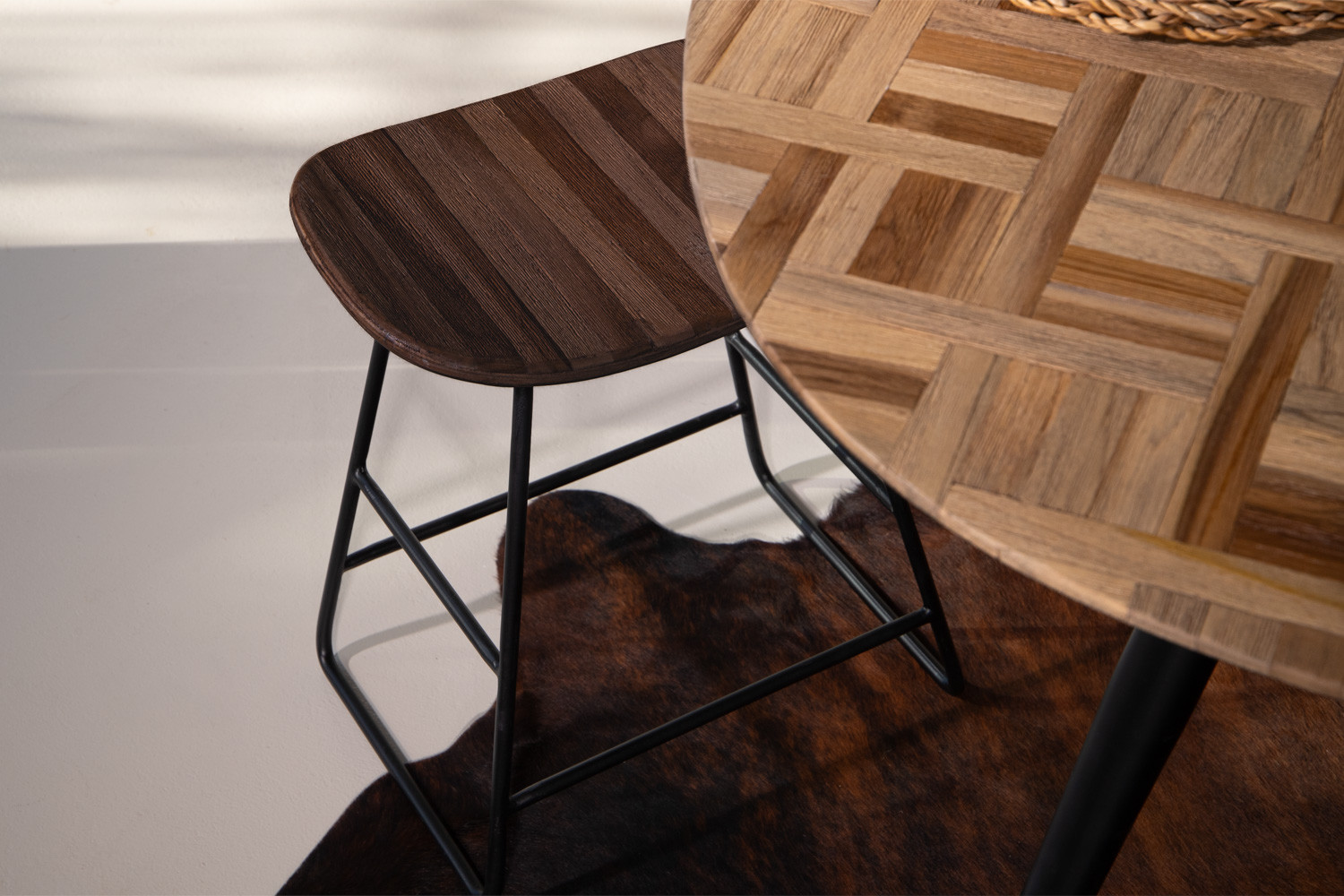 Darius Dining Stool - Walnut For Sale | Cielo