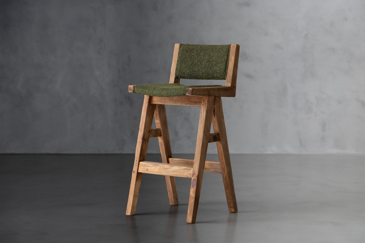 Wood Crafted Chairs | Cielo