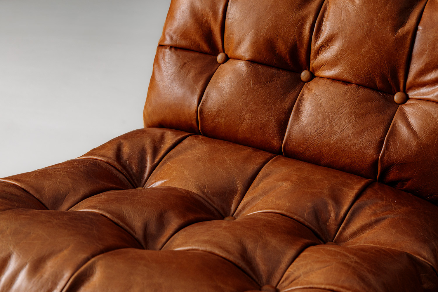 Fidel Leather Lounge Chair- Tan | Cielo