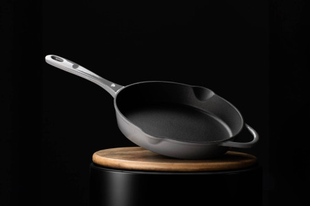 Nouvelle Cast Iron 8 Piece Cookware Set - Grey | Cielo