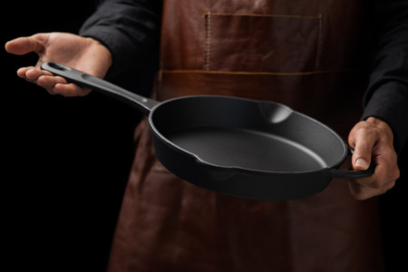 Nouvelle Cast Iron 8 Piece Cookware Set - Matte Black | Cielo