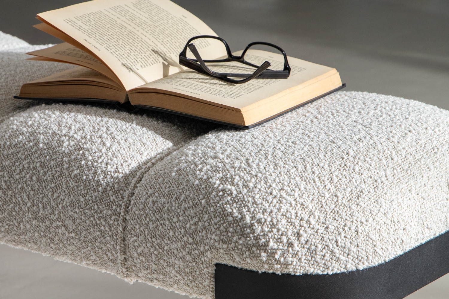 Ivar Bench - Ivory For Sale | Cielo