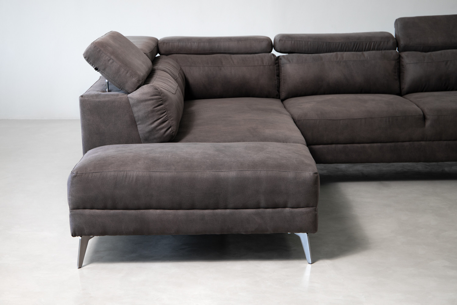 Demo - Laurence Corner Couch - Ash| Cielo