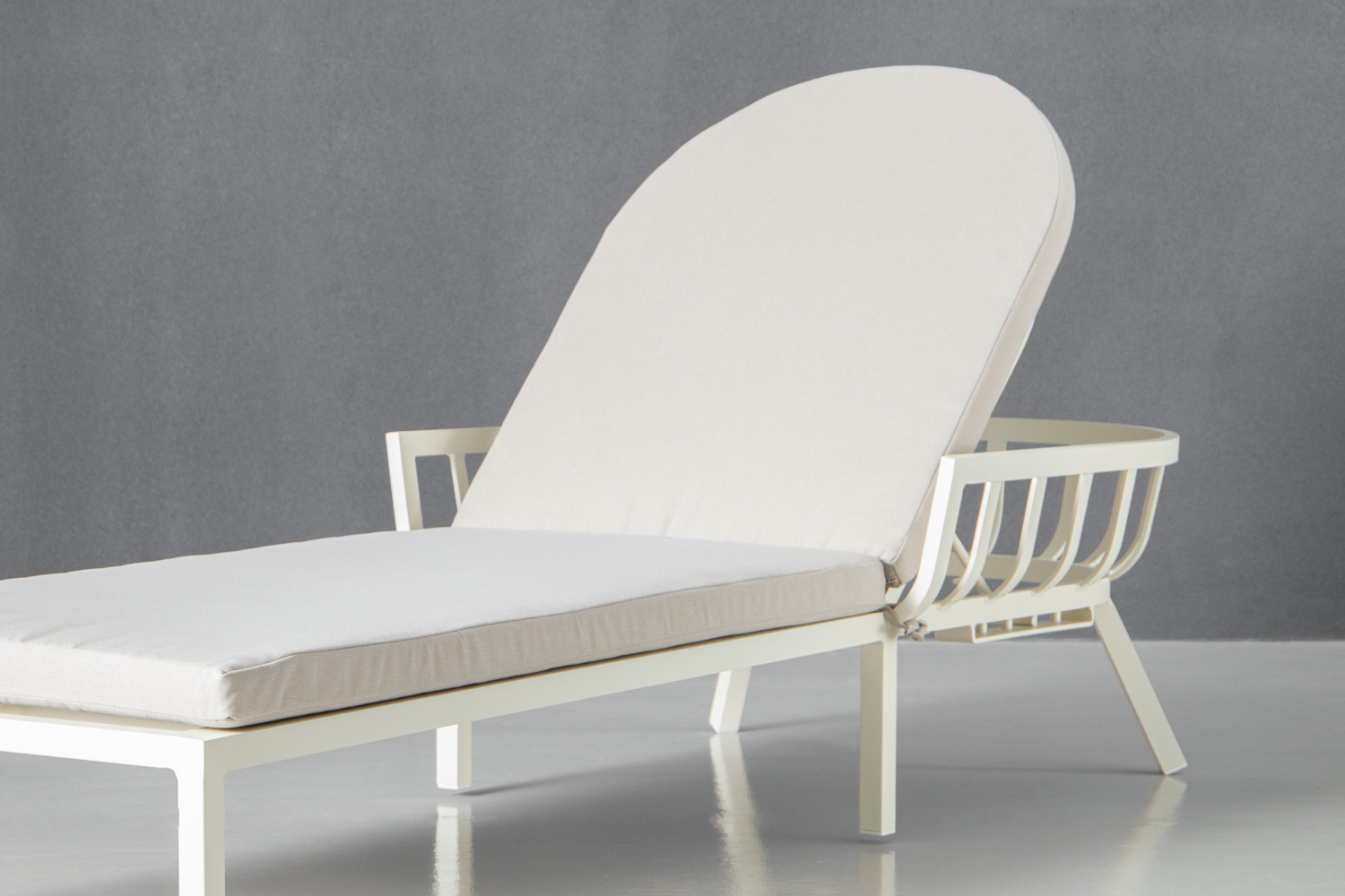 Cuba Pool Lounger | Cielo