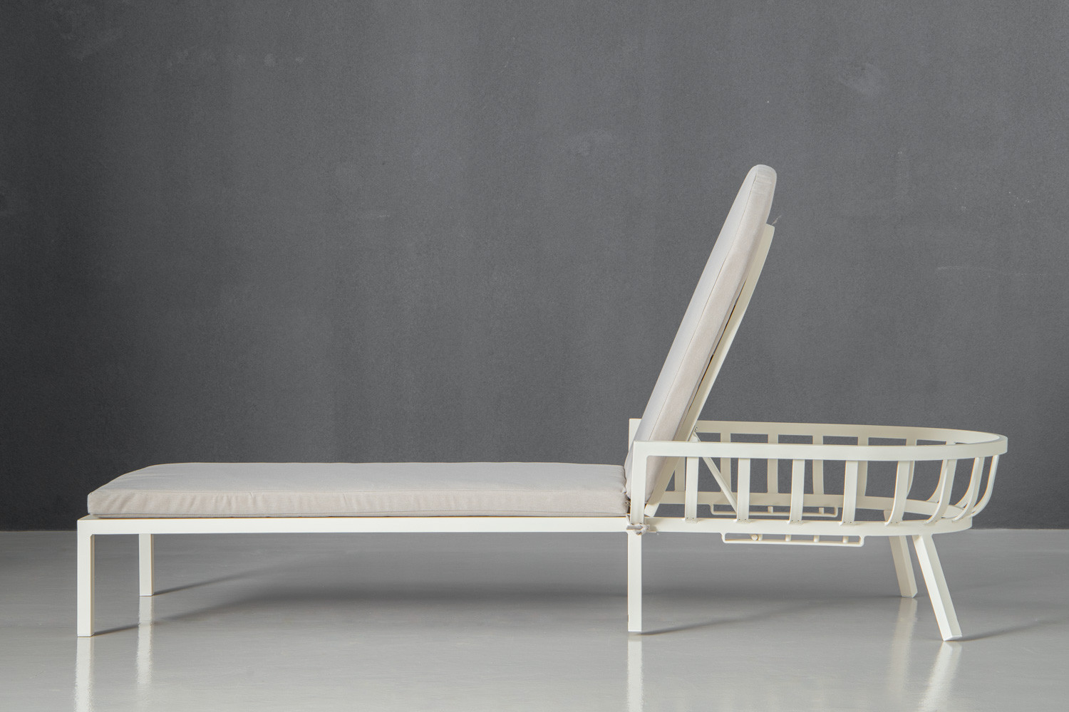 Cuba Pool Lounger | Cielo