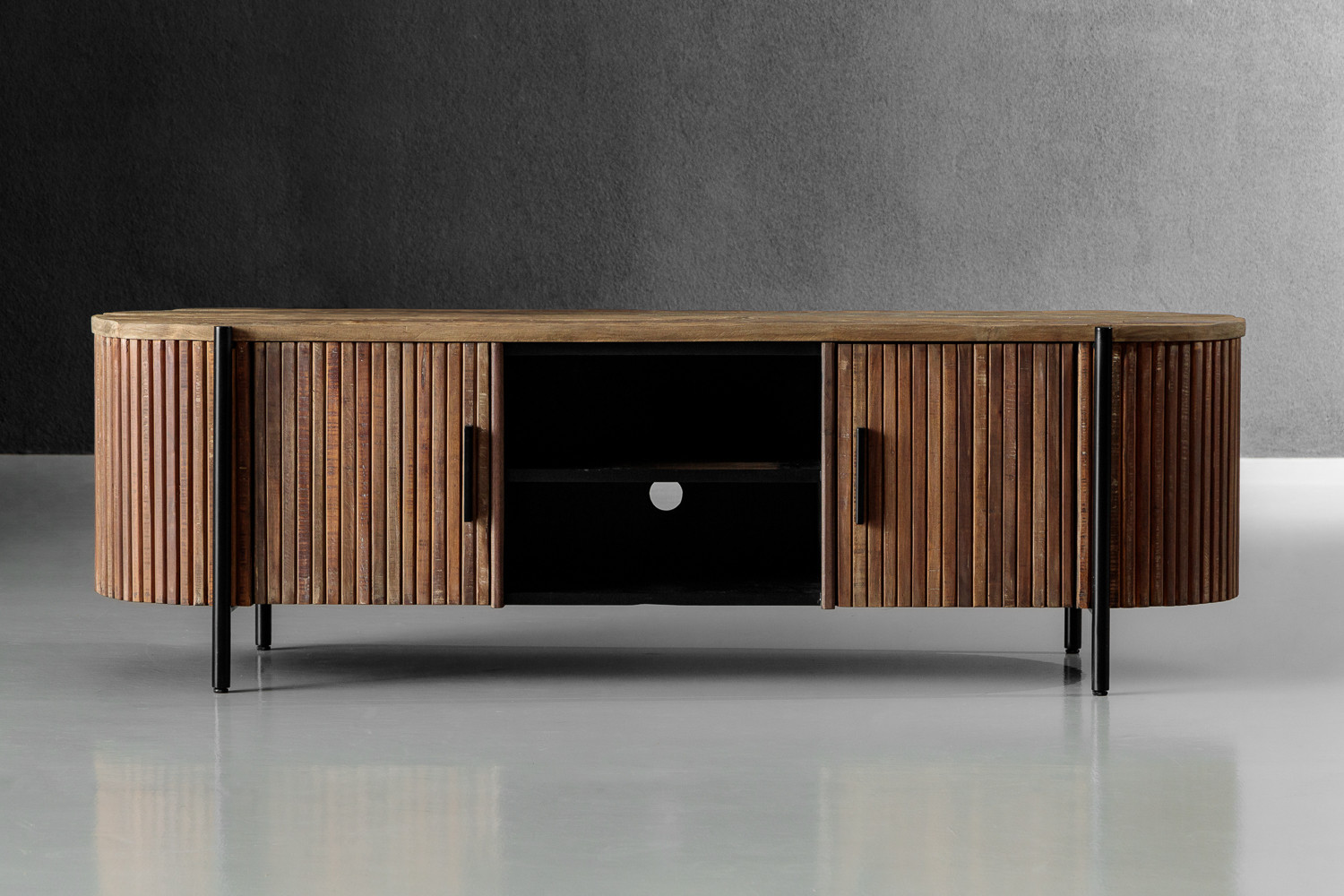 Bentry TV Stand | Cielo