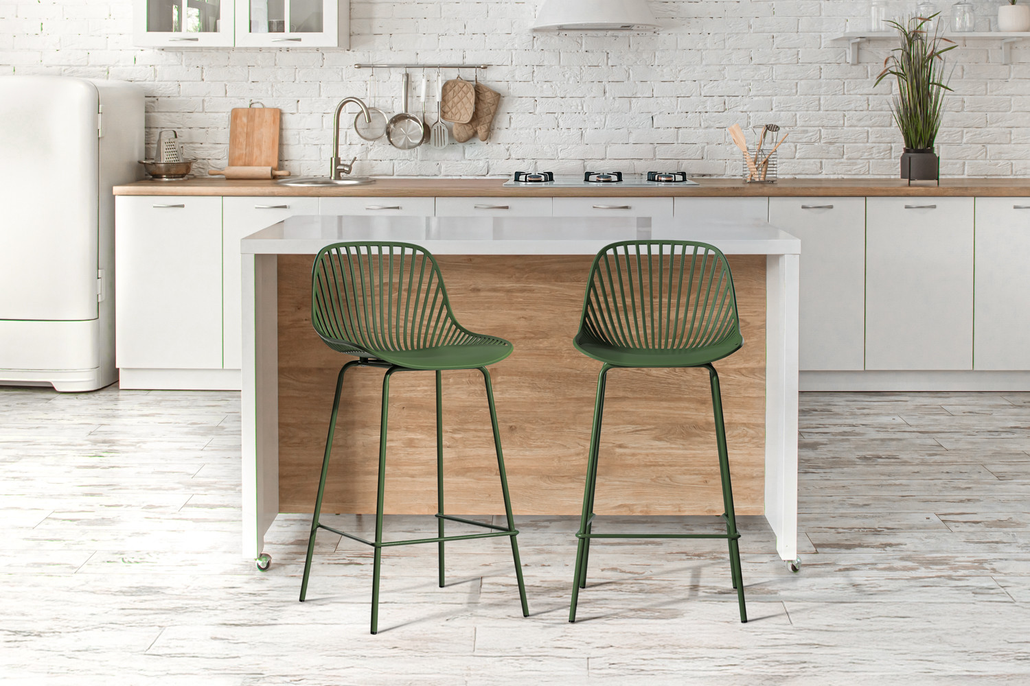 Yara Counter Bar Chair - Forest Green For Sale | Cielo