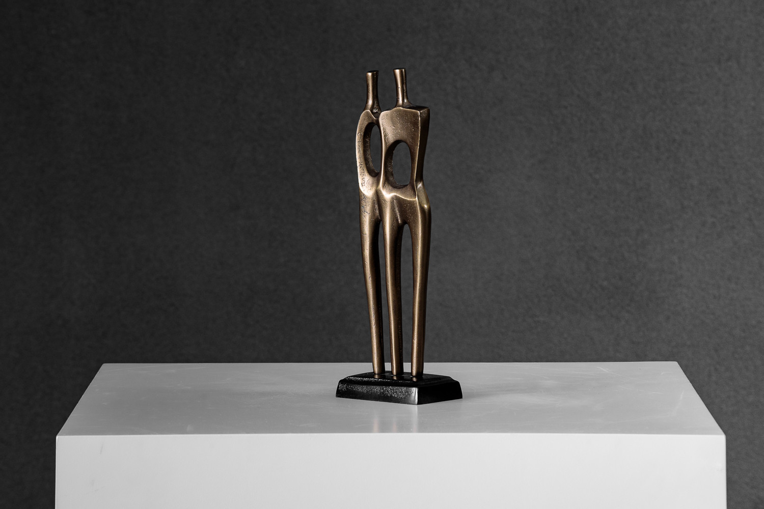 Gia Metal Sculpture | Cielo