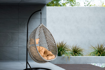 Tuscan Hanging Chair | Stylish Comfort for Any Space | Cielo
