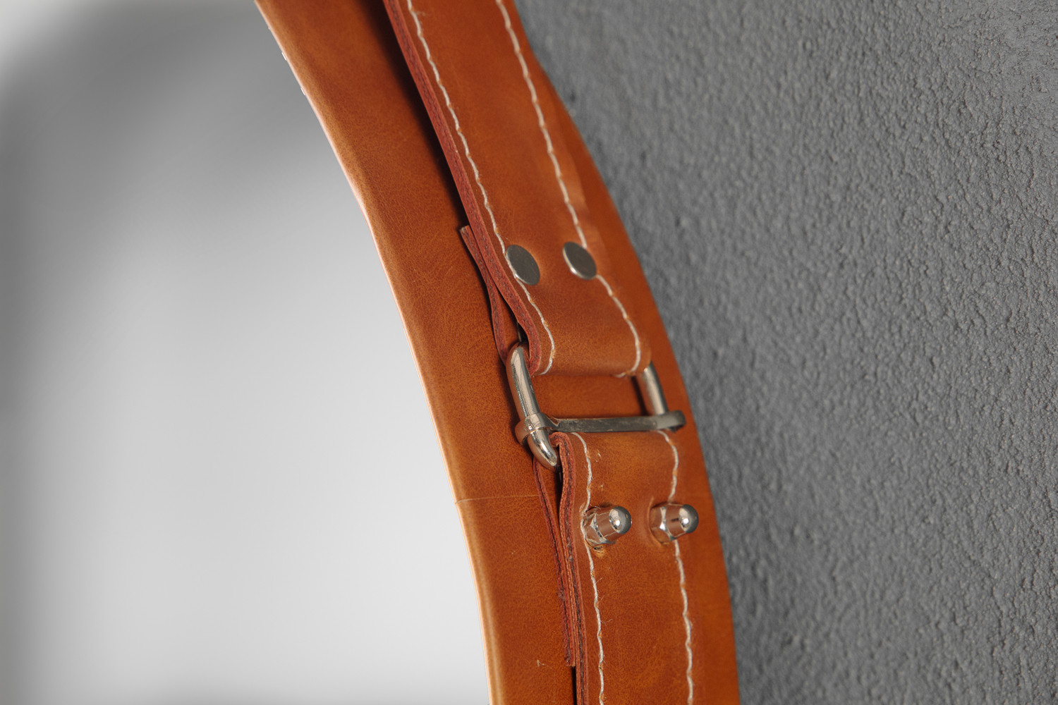 Nyla Leather Framed Mirror - Modern Elegance for Any Room | Cielo