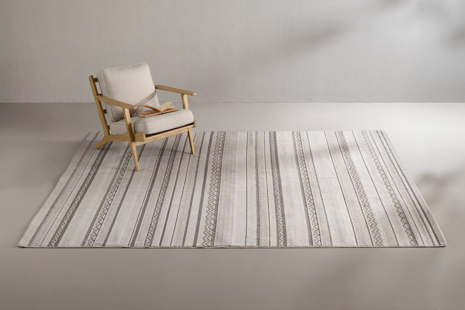 Bora Rug - Grey Contemporary Indoor & Outdoor Rug | Cielo