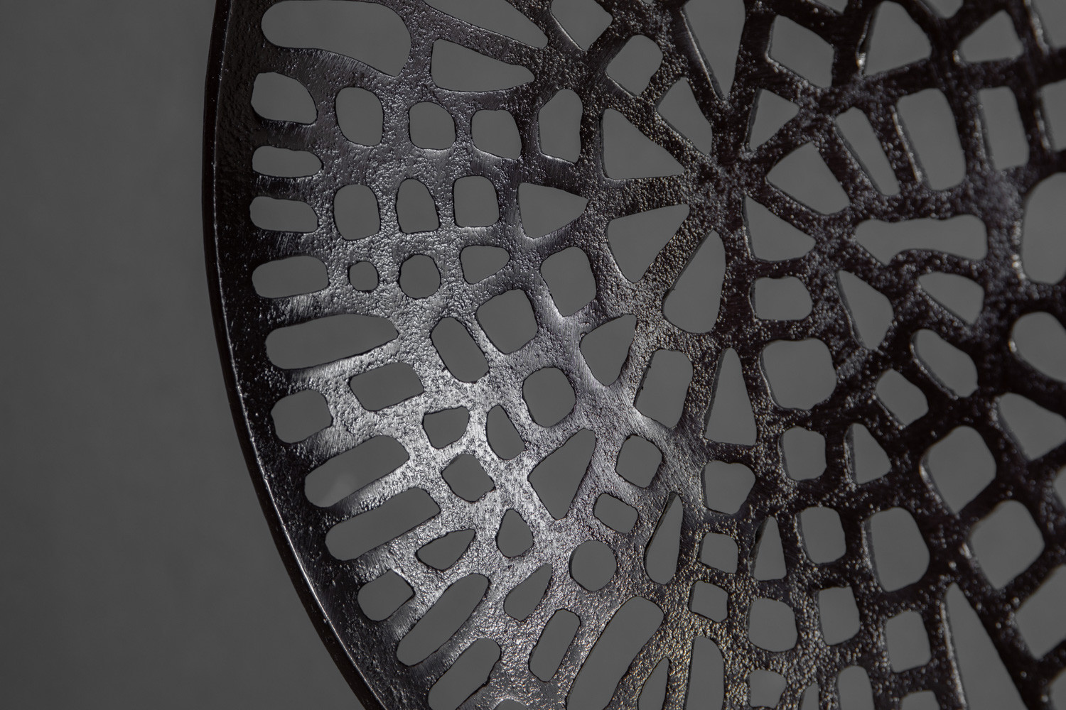 Divish Bronze Décor – Elegant Bronze Accent Piece | Cielo