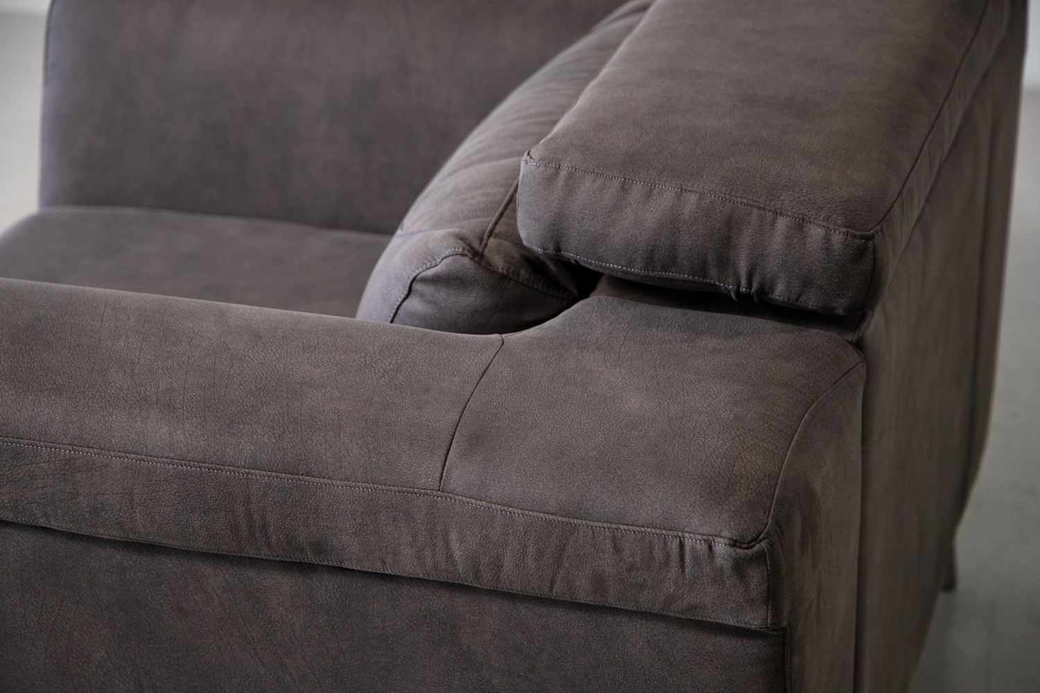 Laurence Armchair - Ash | Cielo