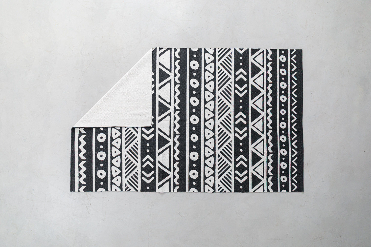 Lintino Rug – Tribal-Inspired Neutral Woven Rug | Cielo