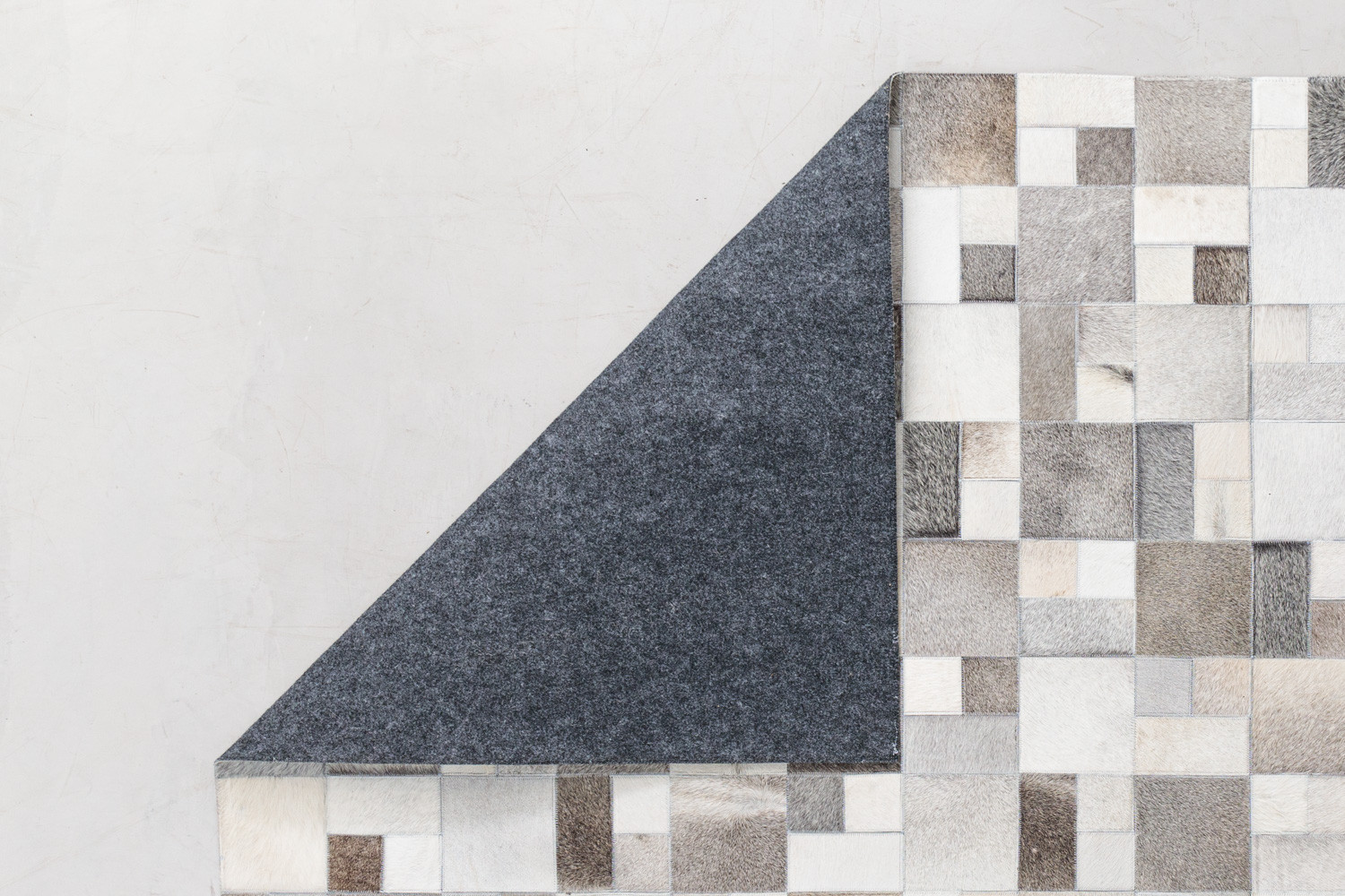 Velez Cow Hide Rug – Textured Neutral Cowhide Rug | Cielo