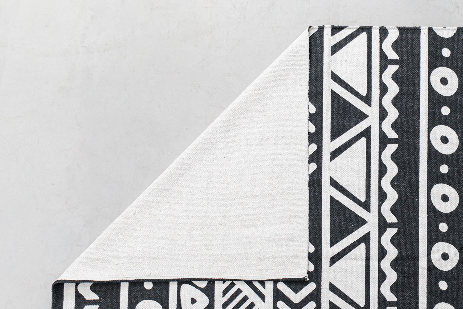 Lintino Rug – Tribal-Inspired Neutral Woven Rug | Cielo