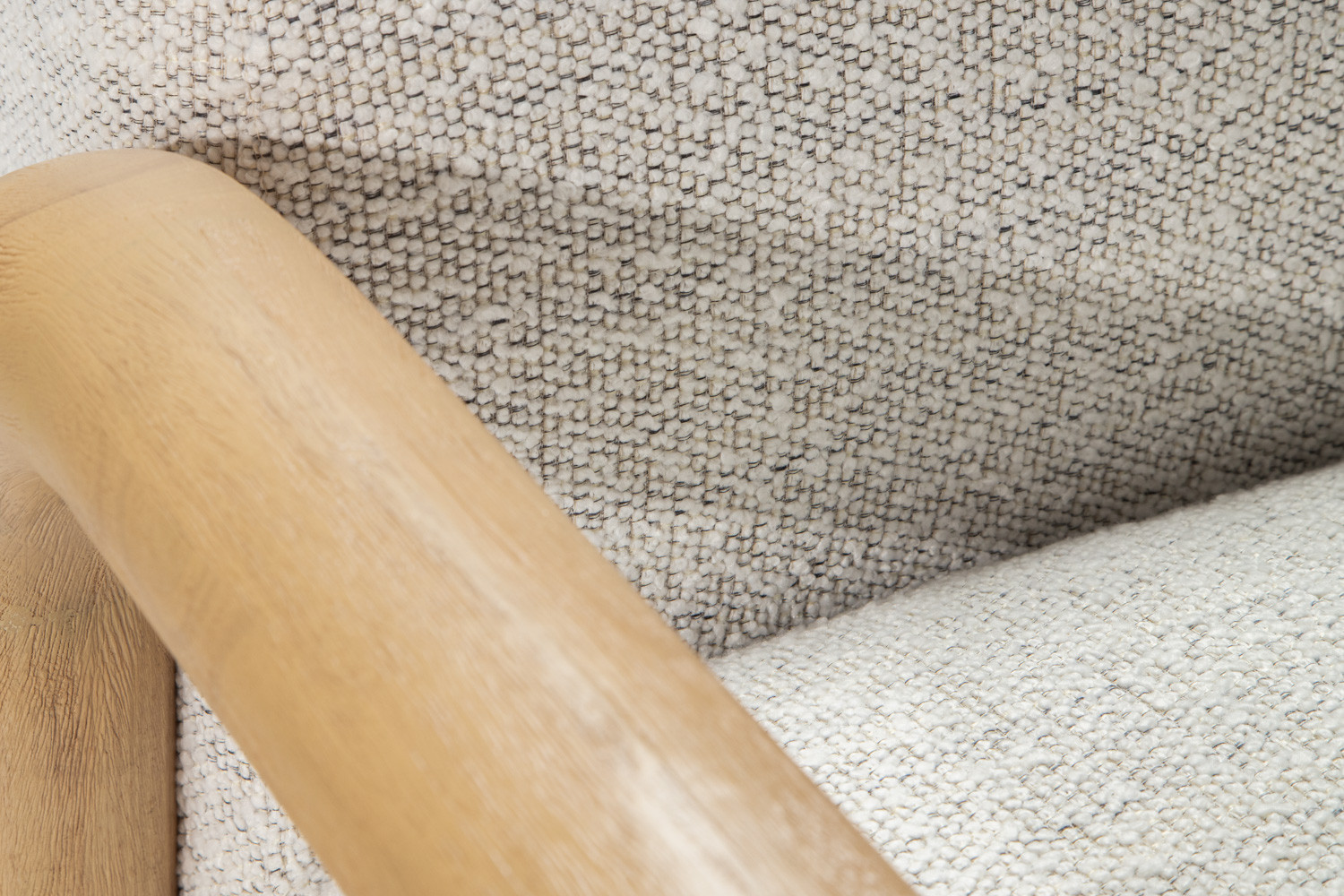 Elegant Mid-Century Modern Armchair | Premium Upholstery & Rubberwood ...