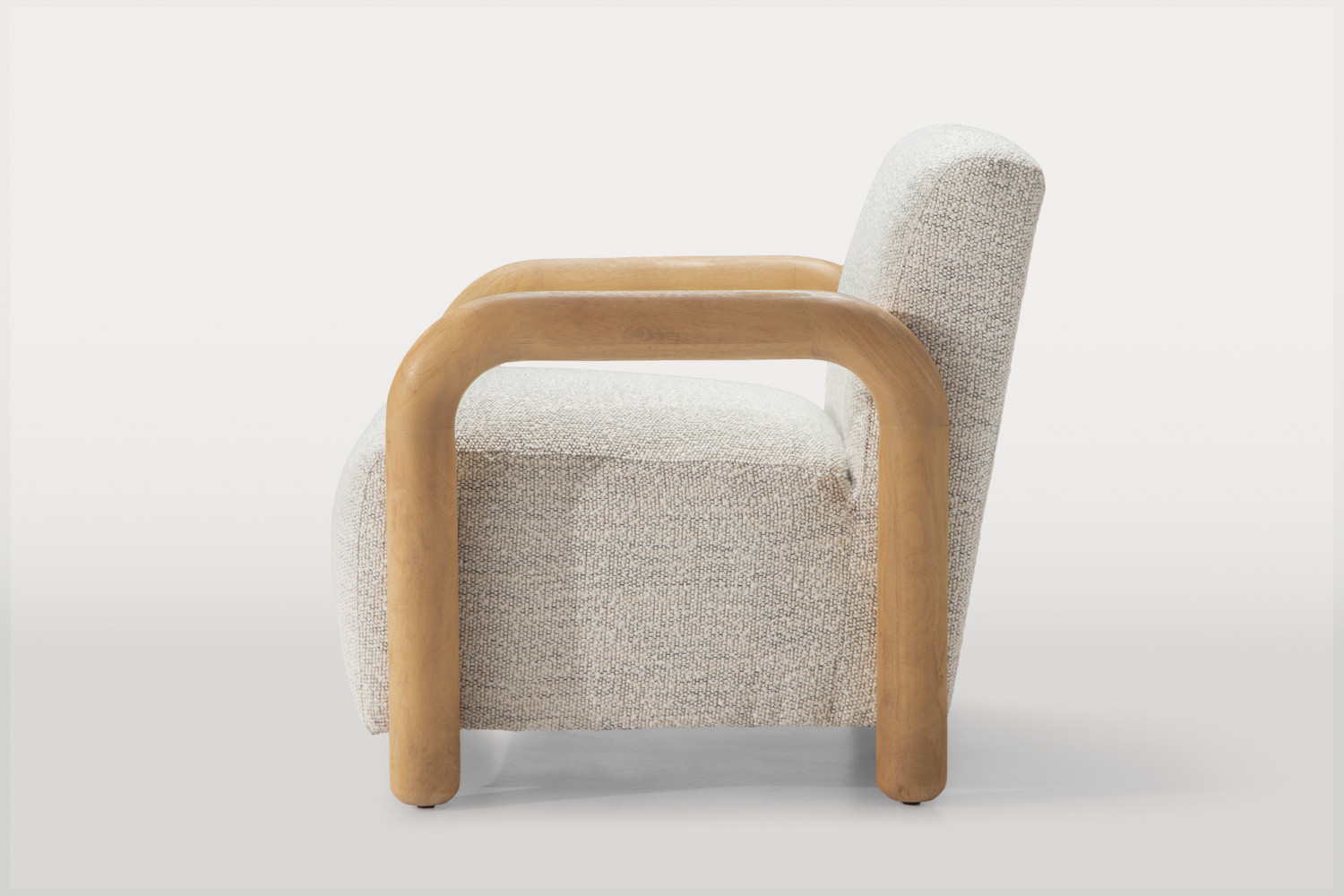 Elegant Mid-Century Modern Armchair | Premium Upholstery & Rubberwood ...